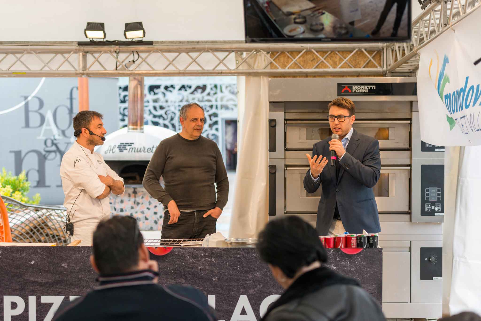 Lezioni di Pizza. Cottura perfetta con il segreto di Giò il Pizzino